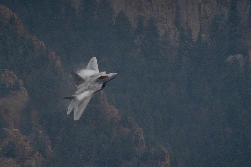DVIDS - Images - F-22 Raptor Aerial Demonstration Team visits the ...