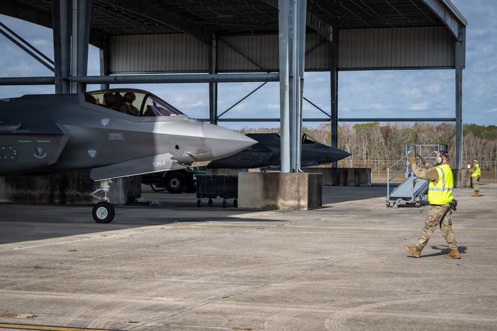 DVIDS - Images - 125th Fighter Wing Enhances Combat Readiness with F ...