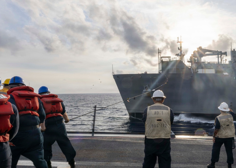 DVIDS - Images - USS Michael Murphy Conducts Replenishment-at-Sea with ...