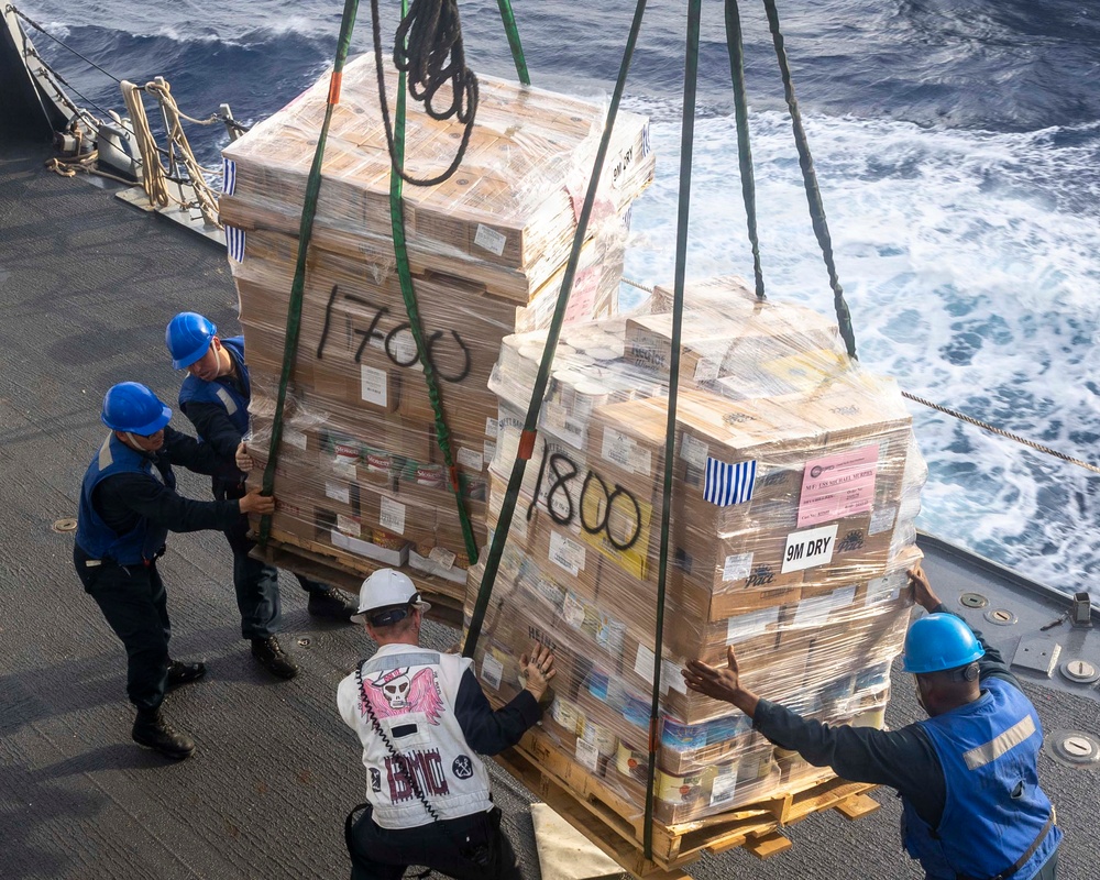 DVIDS - Images - USS Michael Murphy Conducts Replenishment-at-Sea with ...