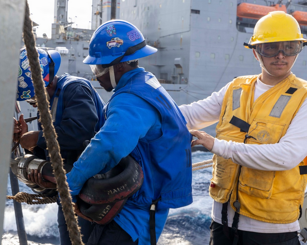 DVIDS - Images - USS Michael Murphy Conducts Replenishment-at-Sea with ...