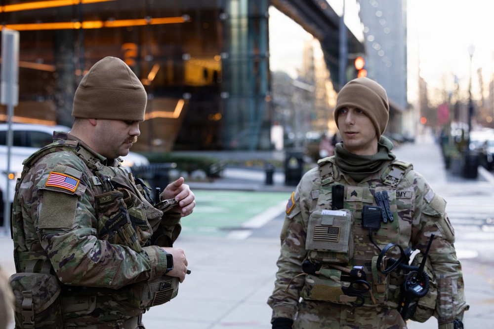 DVIDS - Images - Florida National Guard Soldiers Arrive in D.C. to ...