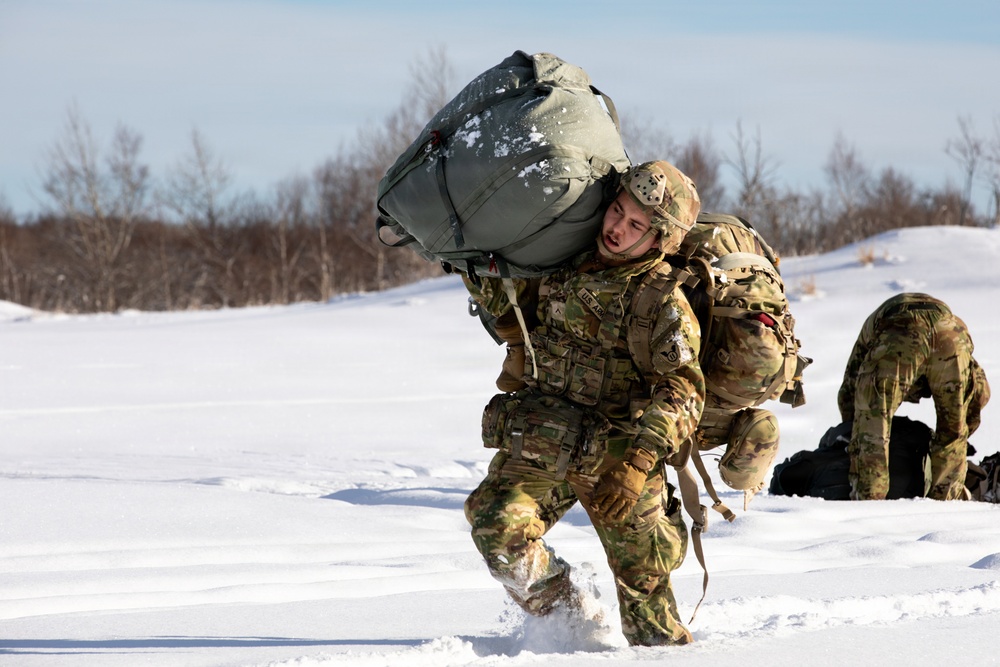 DVIDS - Images - Tactical Airborne Operation at North Wind 26 [Image 2 ...