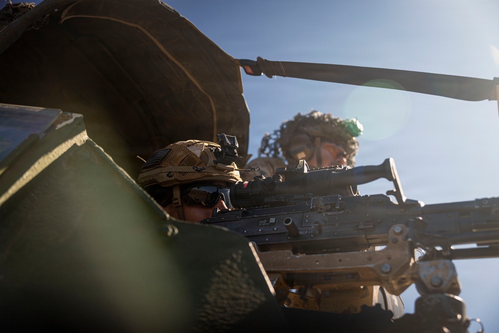 DVIDS - Images - 3rd LCT executes a convoy live-fire range at PTA ...