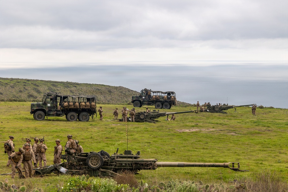 DVIDS - Images - 11th MEU Marines Conduct Howitzer Live-Fire on San ...