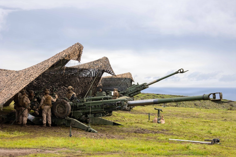 DVIDS - Images - 11th MEU Marines Conduct Howitzer Live Fire on San ...