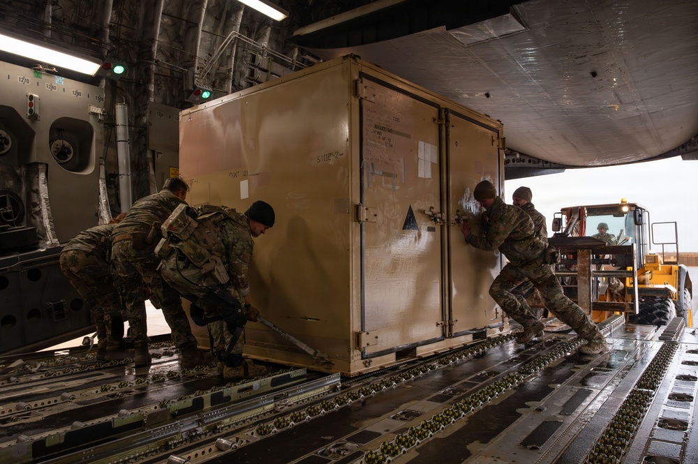 DVIDS - Images - 16th EAS transports cargo across CENTCOM AOR [Image 20 ...