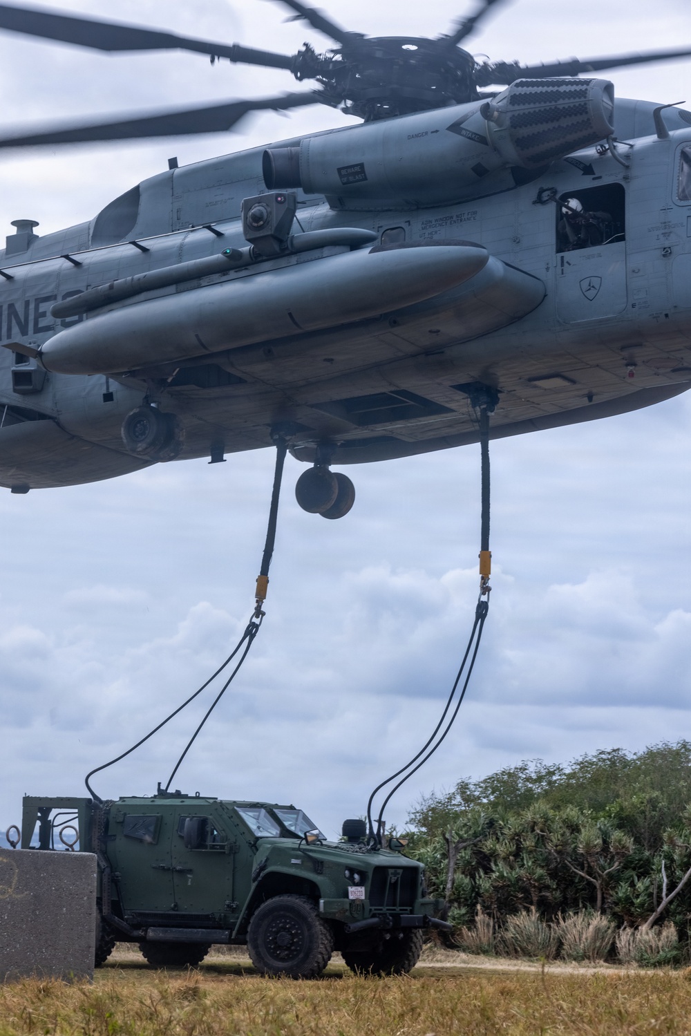 DVIDS - Images - CLB-4, HMH-466 Helicopter Support Team Training [Image ...