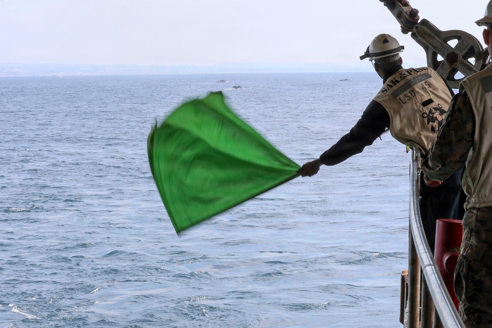 DVIDS - Images - Comstock Conducts ACV Operations [Image 2 of 8]