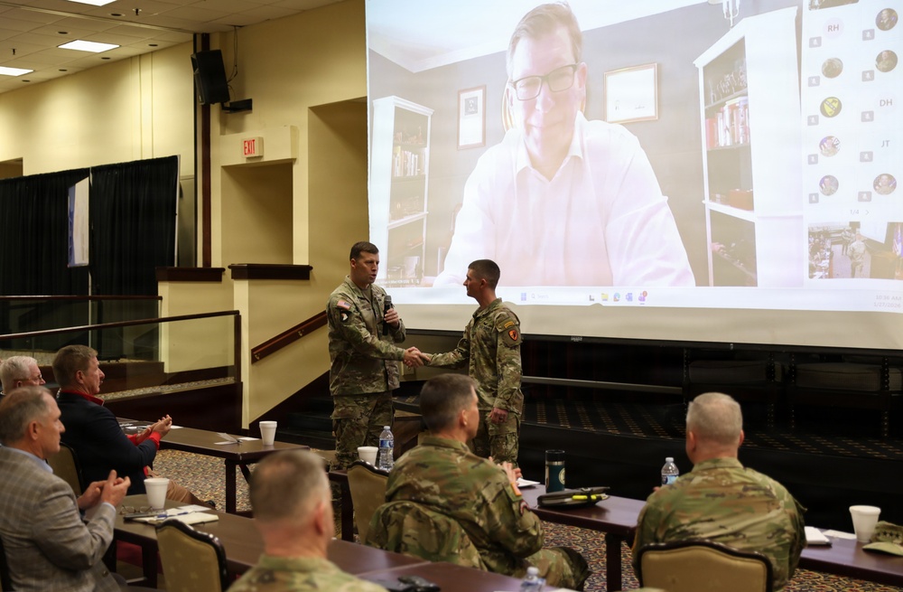 DVIDS - News - AVIATION SENIOR LEADER FORUM: Army Aviation Transforms ...