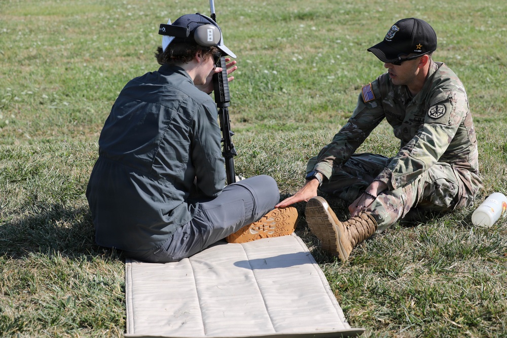 DVIDS - Images - U.S. Army Soldiers Lead Marksmanship Training Every ...