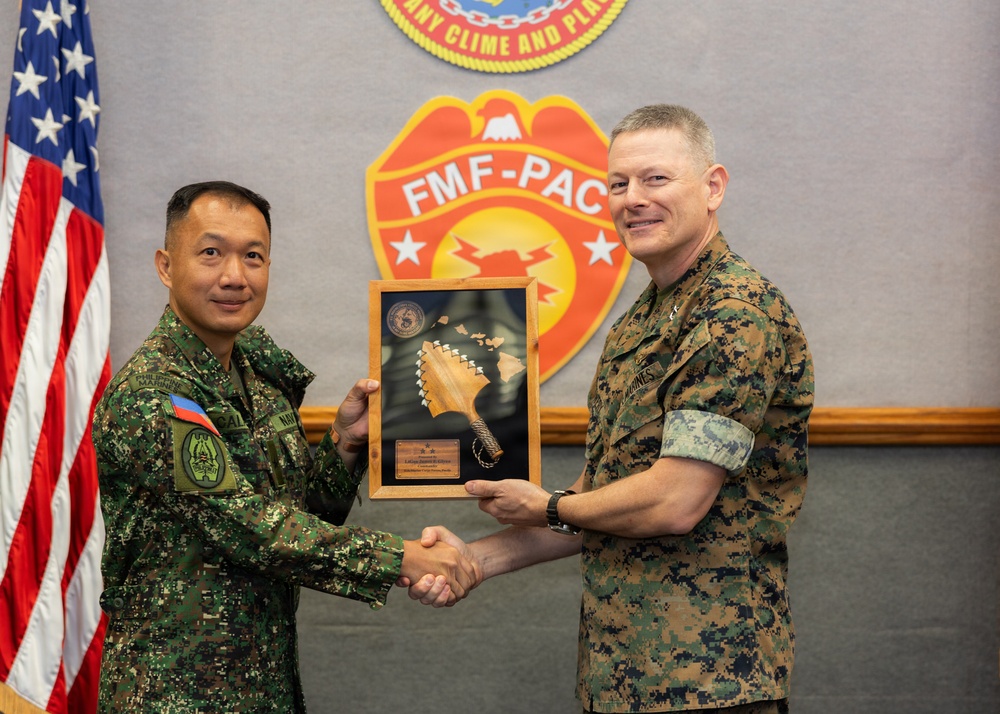 DVIDS - Images - MARFORPAC- Philippine Marine Corps Staff Talks Day 4 ...
