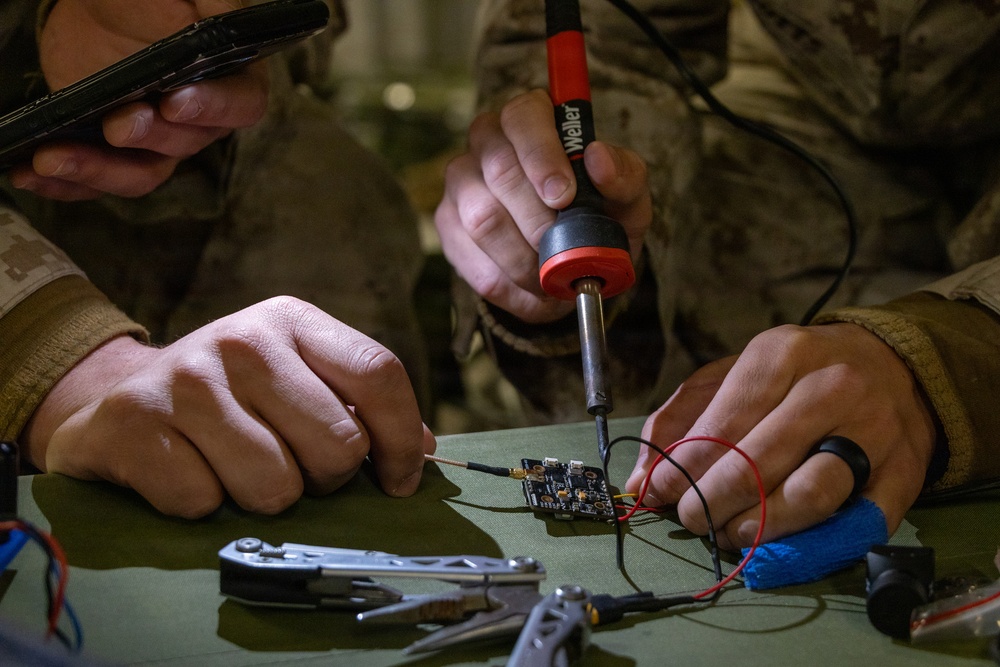 DVIDS - Images - 3rd LAAB build drones from scrap during training ...