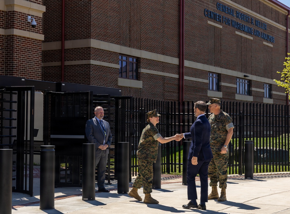 DVIDS - Images - Jason L. Potter Alongside Lt. Gen. Austin Visit the ...