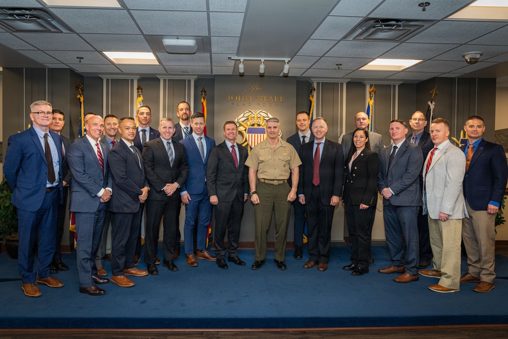 DVIDS - Images - VCJCS addresses USAWC Class of 2026 [Image 14 of 14]