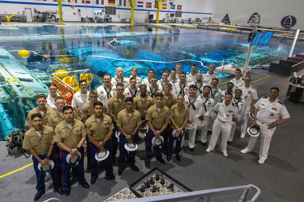 DVIDS - Images - U.S. Sailors and Marines visit NASA's Johnson Space ...