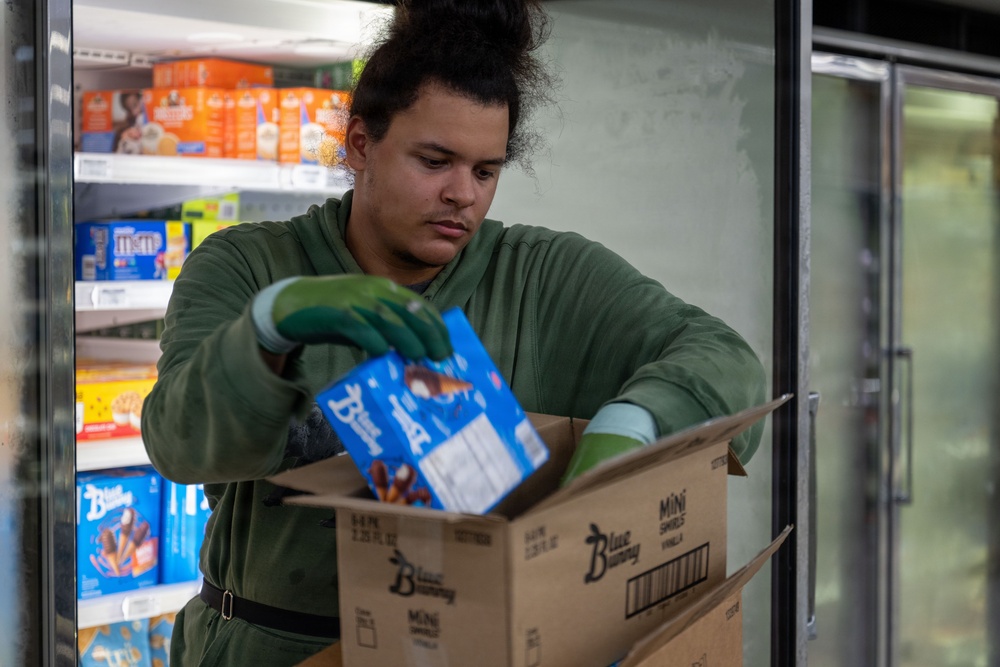 DVIDS - Images - Naval Base Guam Super Typhoon Sinlaku Recovery [Image ...