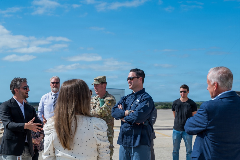 DVIDS - Images - Hon. Michael J. Borders Visits World’s Busiest ...